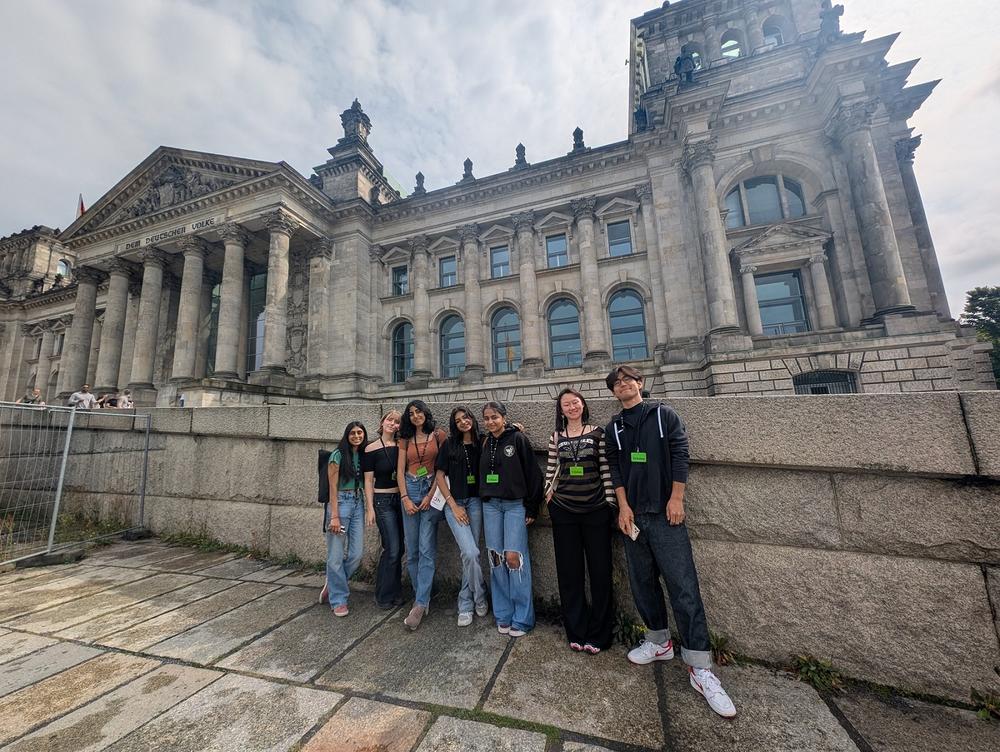 Excursion to the Reichstag building • FUBiS